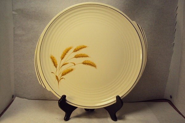 Vintage Wheat Pattern Semi Vitreous Edwin Knowles 10.5″ Platter Cake ...