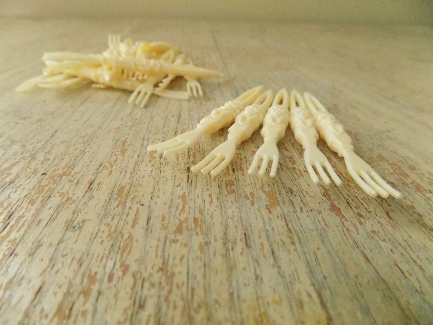 Vintage Ivory Carved Plastic Cocktail Forks – Appetizer or Shrimp Forks ...