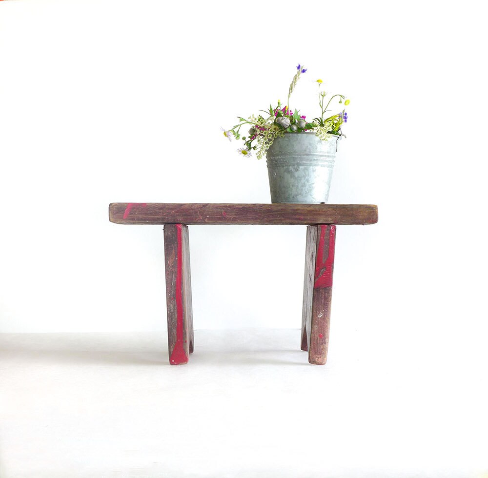 Little Red Wood Stool Wooden Foot Stool Small Display Shelf – Haute Juice