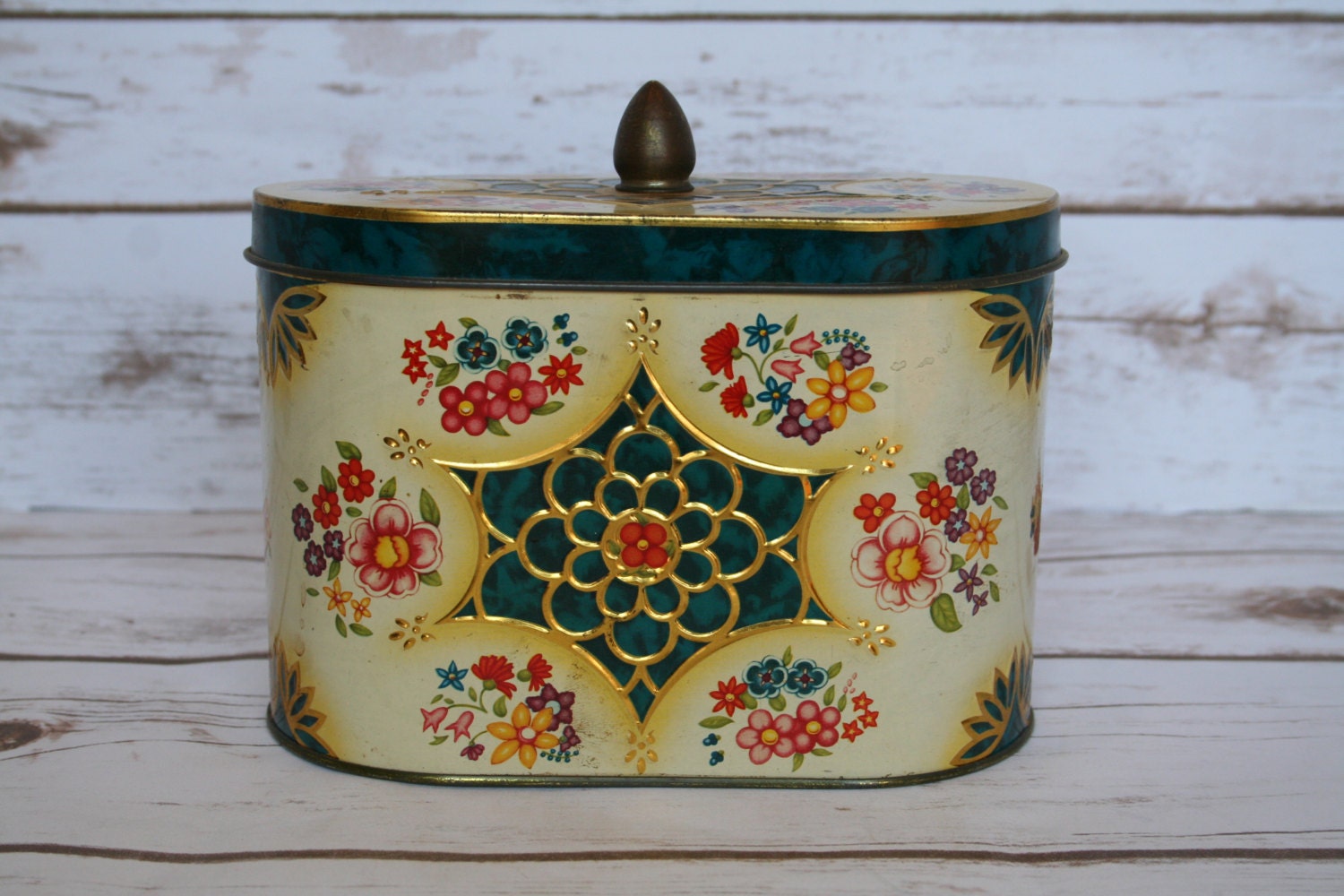Vintage Decorative Storage Tin Floral Canister Body Powder Cosmetic Tin ...
