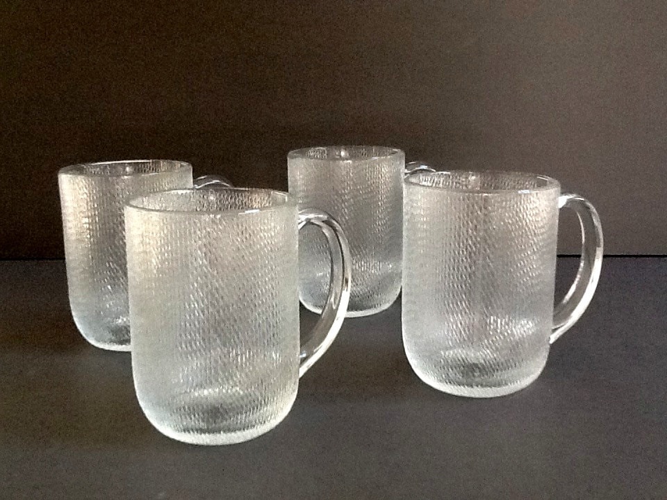 Arcoroc Glass Mugs Set Of 4 Basketweave Pattern Coffee Or