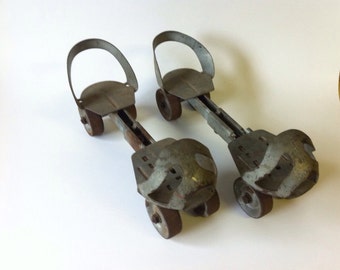 Metal roller skates | Etsy