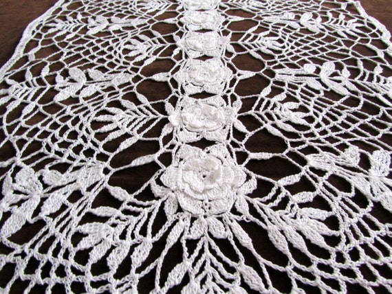 Table Runner Crochet Irish Roses Table Runner by ElenisCrochet Table Runner Crochet Irish Roses Table Runner by ElenisCrochet