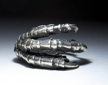 Unique raven claw ring related items | Etsy