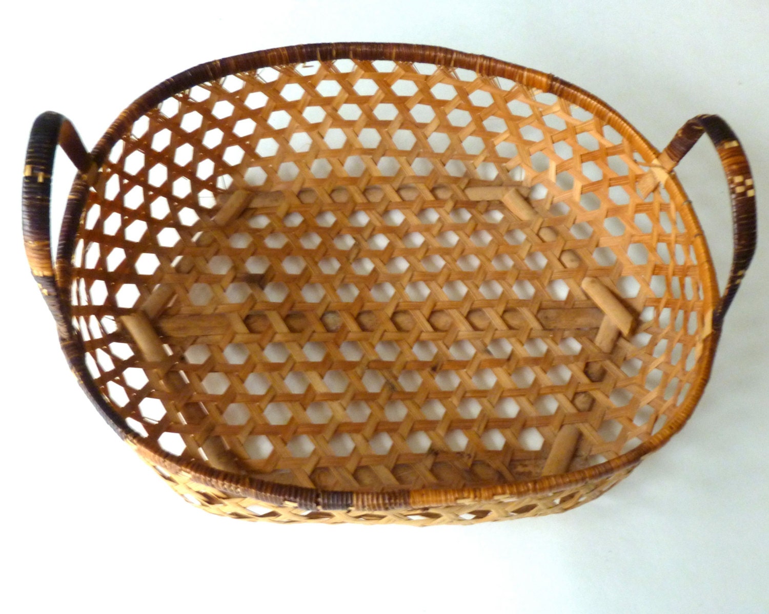 Handwoven Shaker Cheese Basket, Hexagonal Weave Reed Basket, Rustic ...