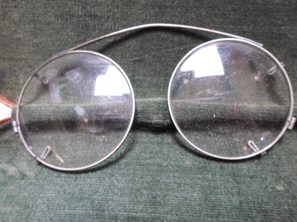 Antique Eyeglasses Round Rugged 1800s Victorian