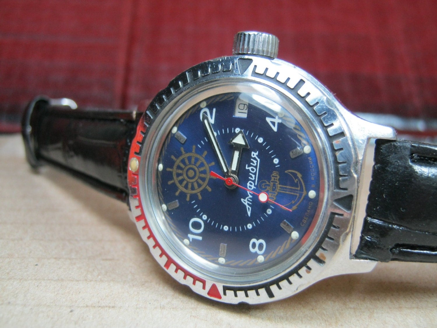 Russian watch Vostok Amphibian Vostok Komandirskie USSR watches Soviet ...