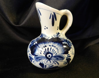 Delft blue creamer | Etsy