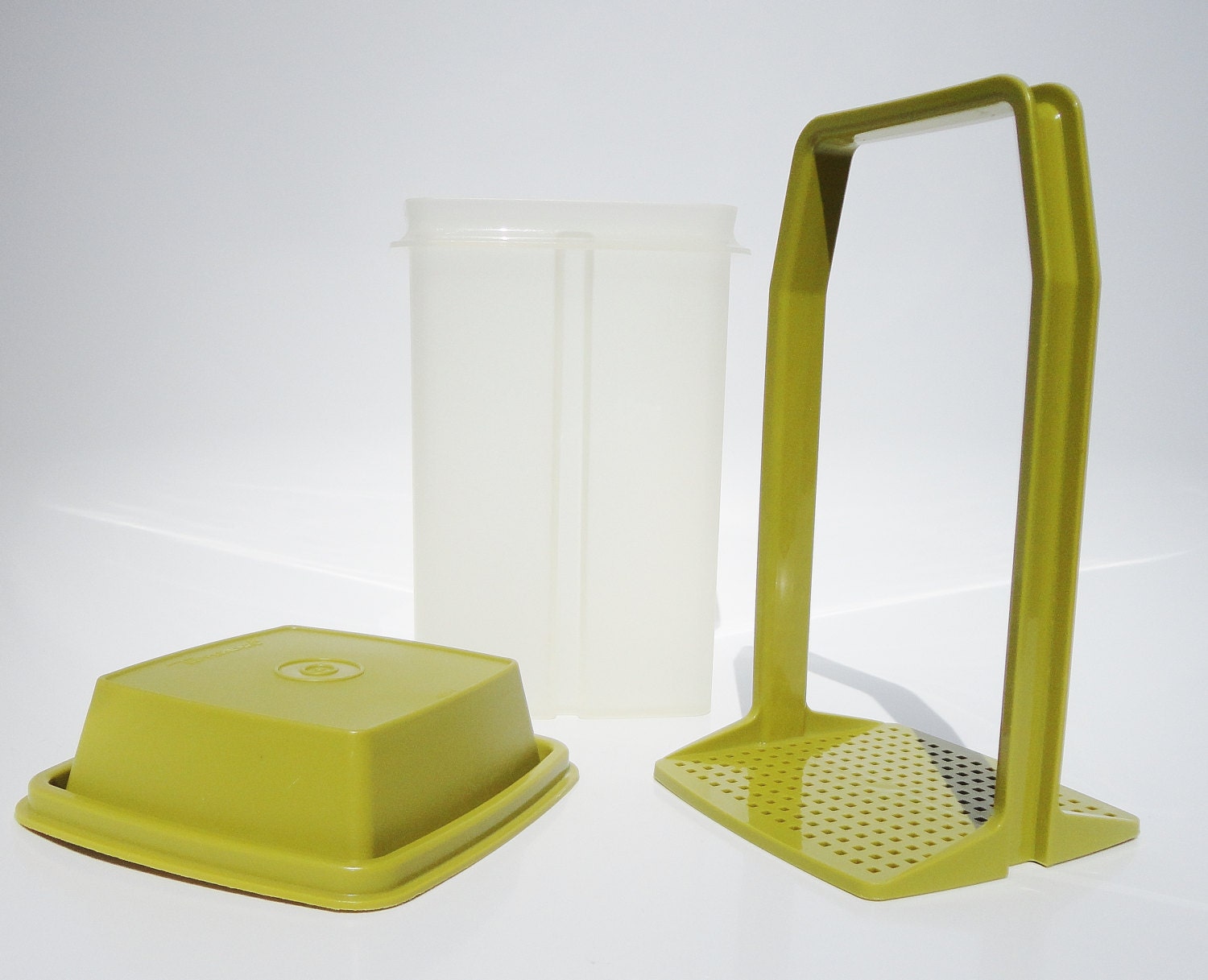 Vintage Tupperware Pickle Keeper – Tupperware Canister – Tupperware ...