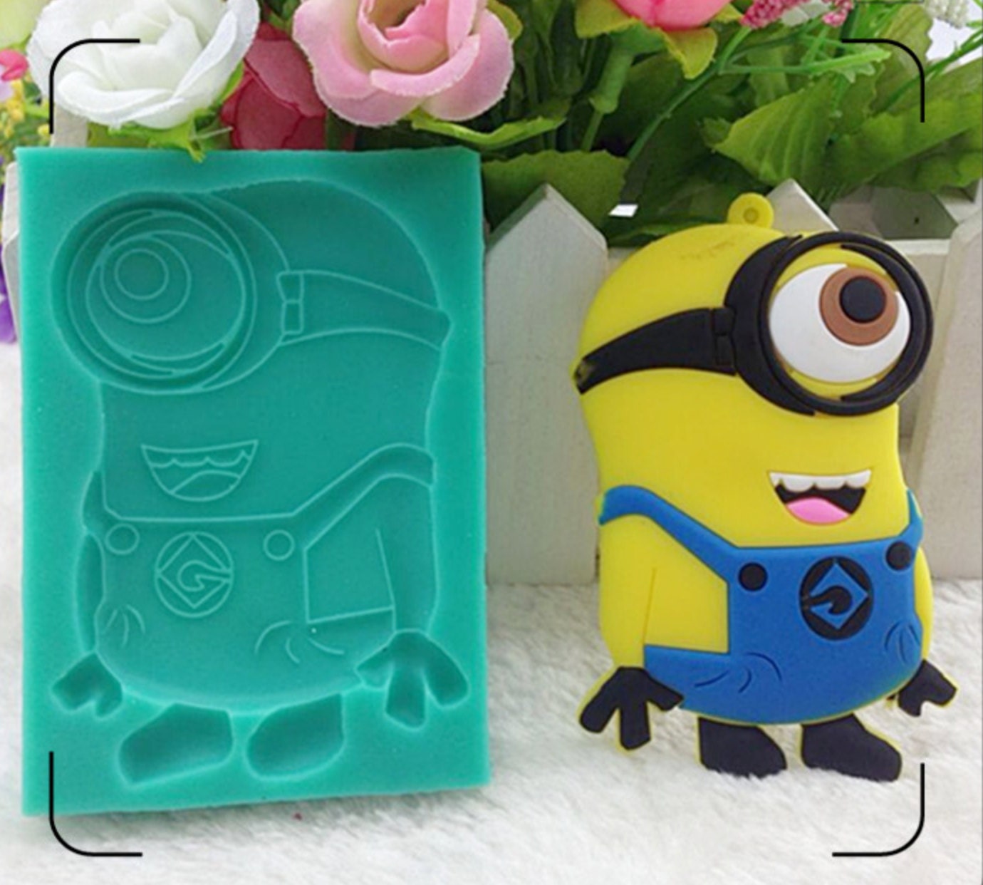 Minions cake mold Girl Minions Cookies Jelly mold Minion