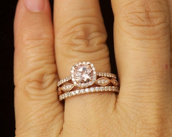 Single Shared Prong Wedding Band Set Round by DiamondDoveJewelry