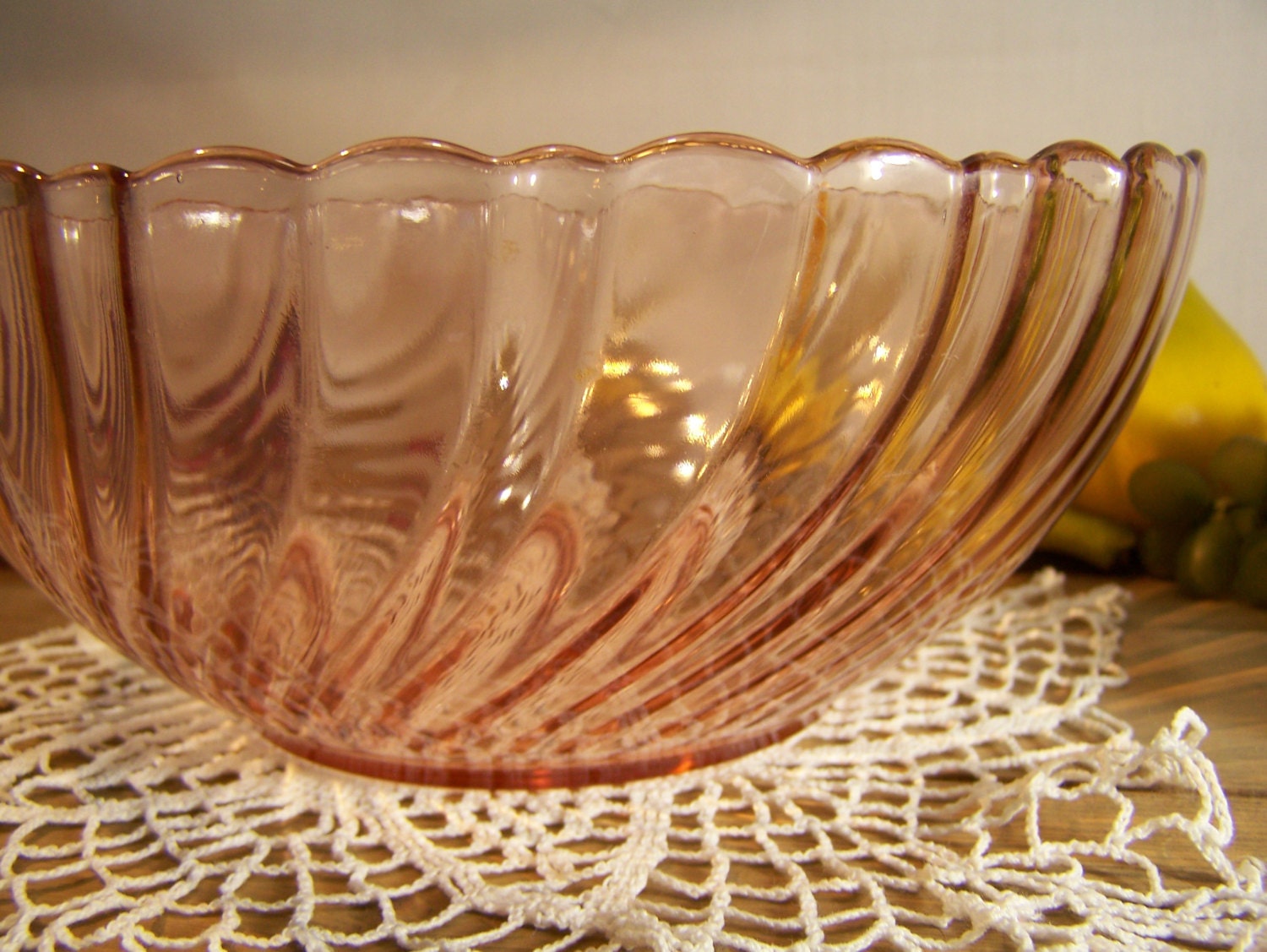 Vintage Pink Swirl Glass Serving Bowl Arcoroc Rosaline Haute Juice
