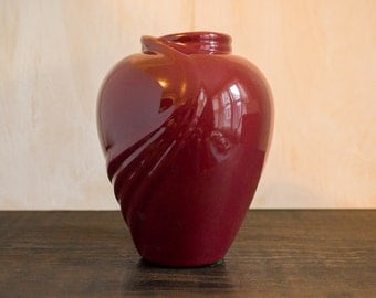 Maroon vase | Etsy