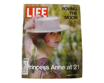 We are at the Round Top Hill Show until Aprill by OpenslateBooks