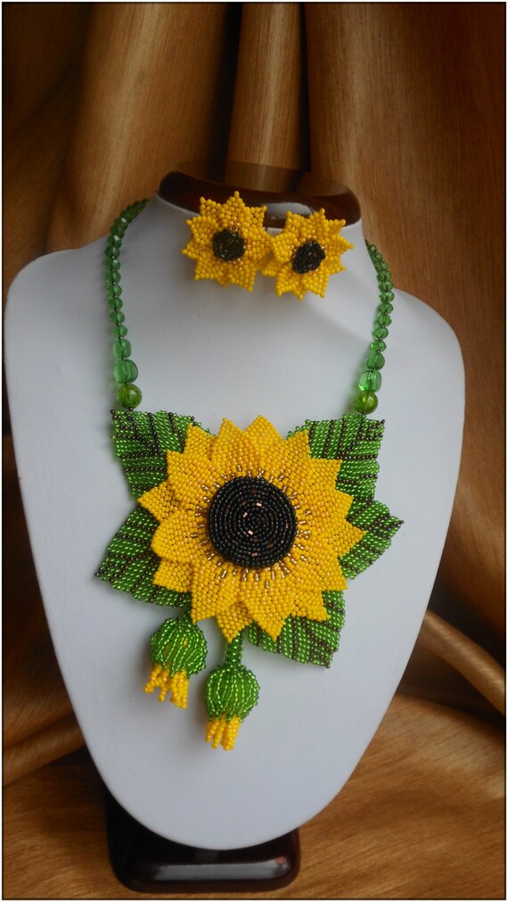 Set Beaded Sunflower by BeadedJewelryVirunia on Etsy