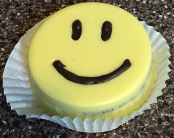 Smiley face oreos | Etsy