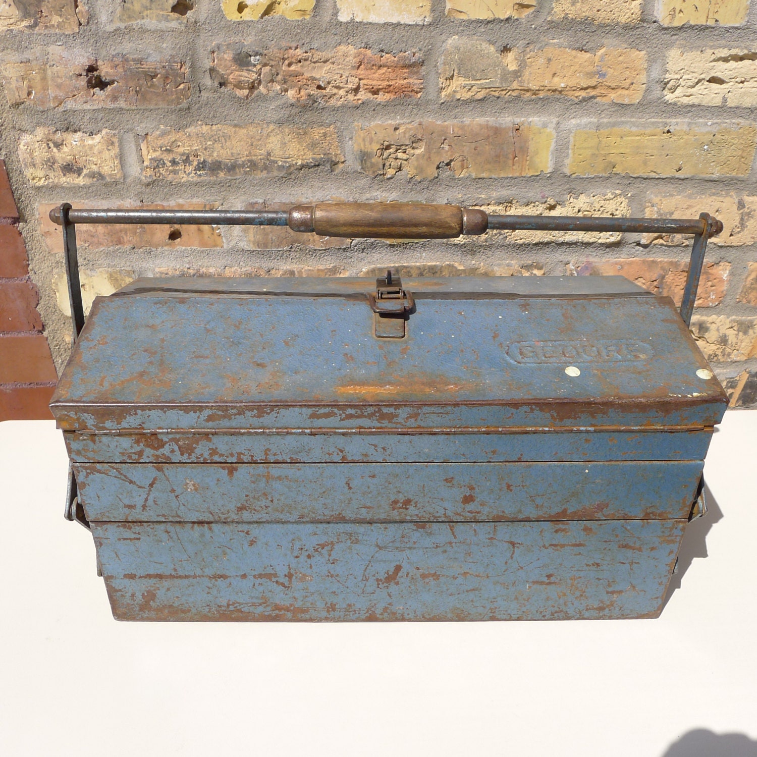 Wonderful Vintage Blue Metal Tool Box – Haute Juice