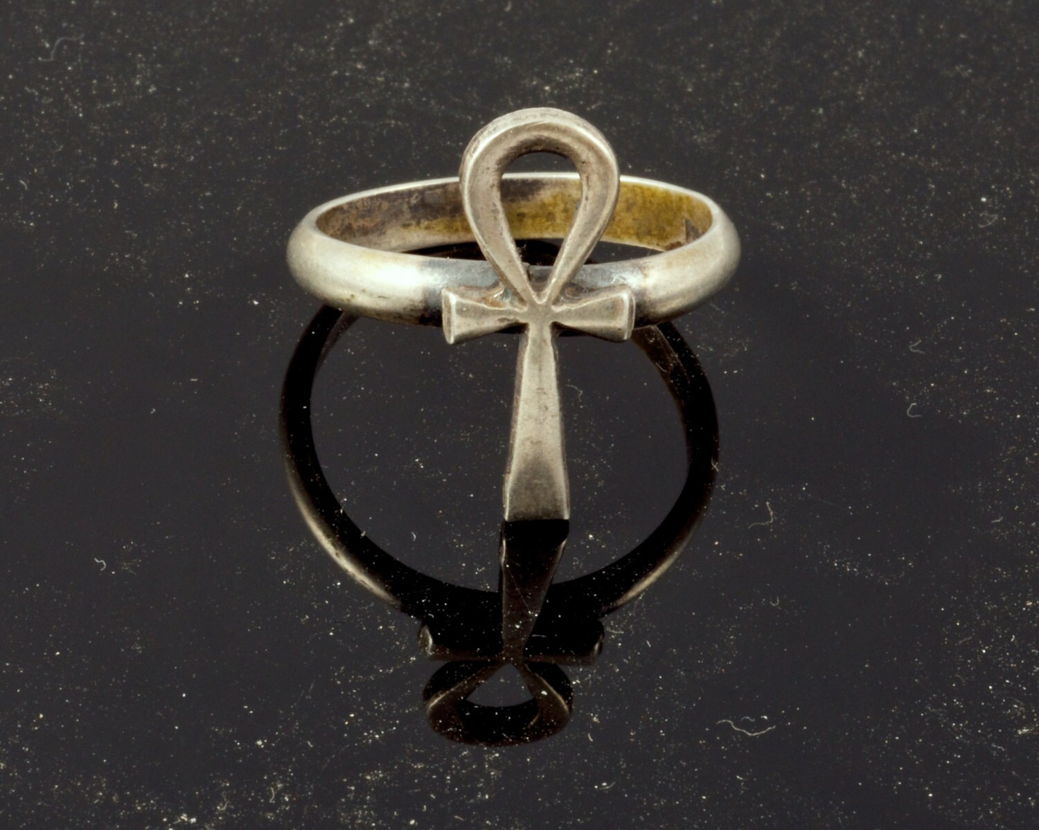 Egyptian Ankh Silver Ring Size 9 by isleempress on Etsy