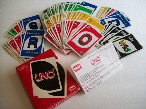 Vintage Uno Card Game-A Fun Family Card Game