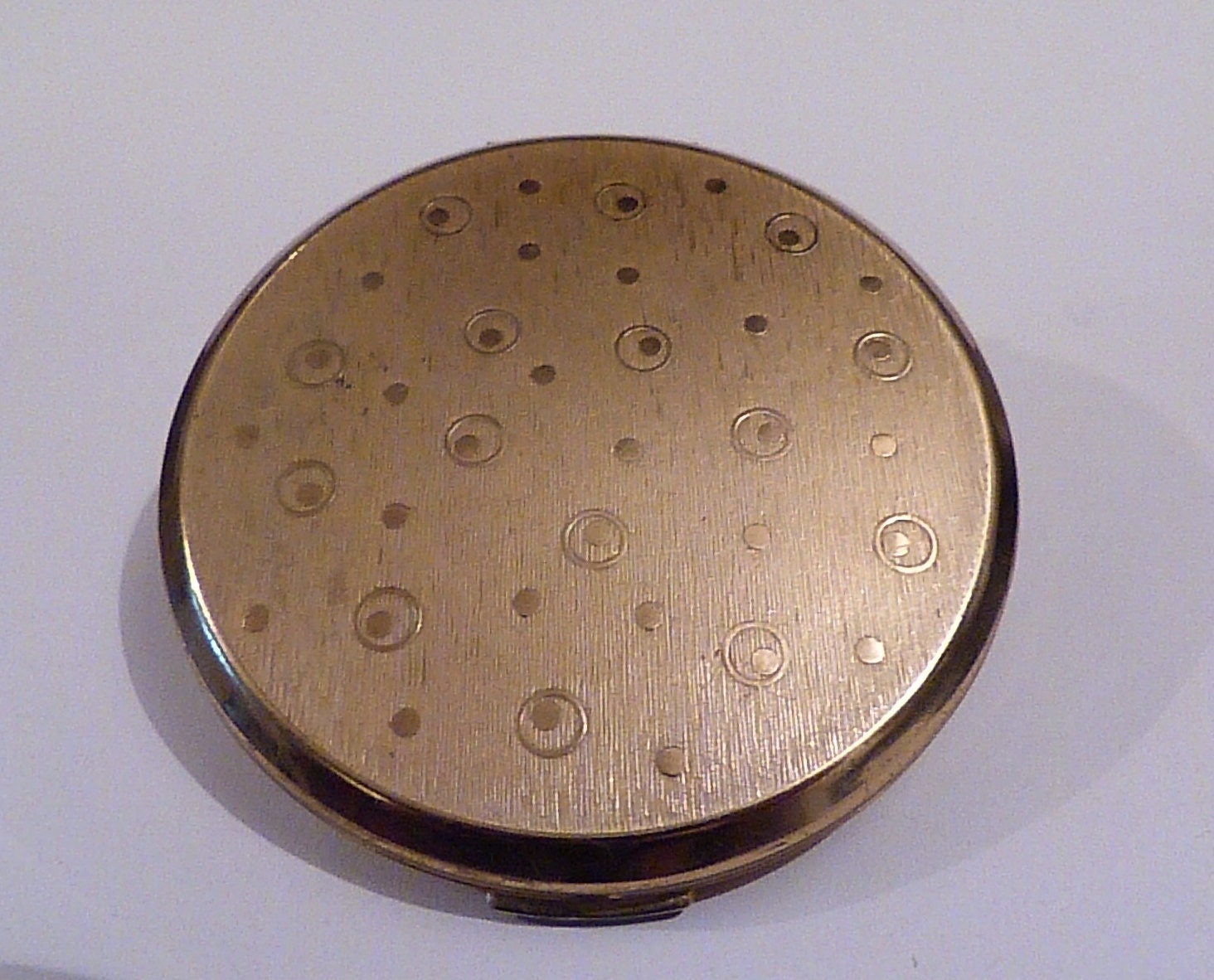 Vintage compact mirrors Stratton ” Mini-Convertible ” powder compact ...