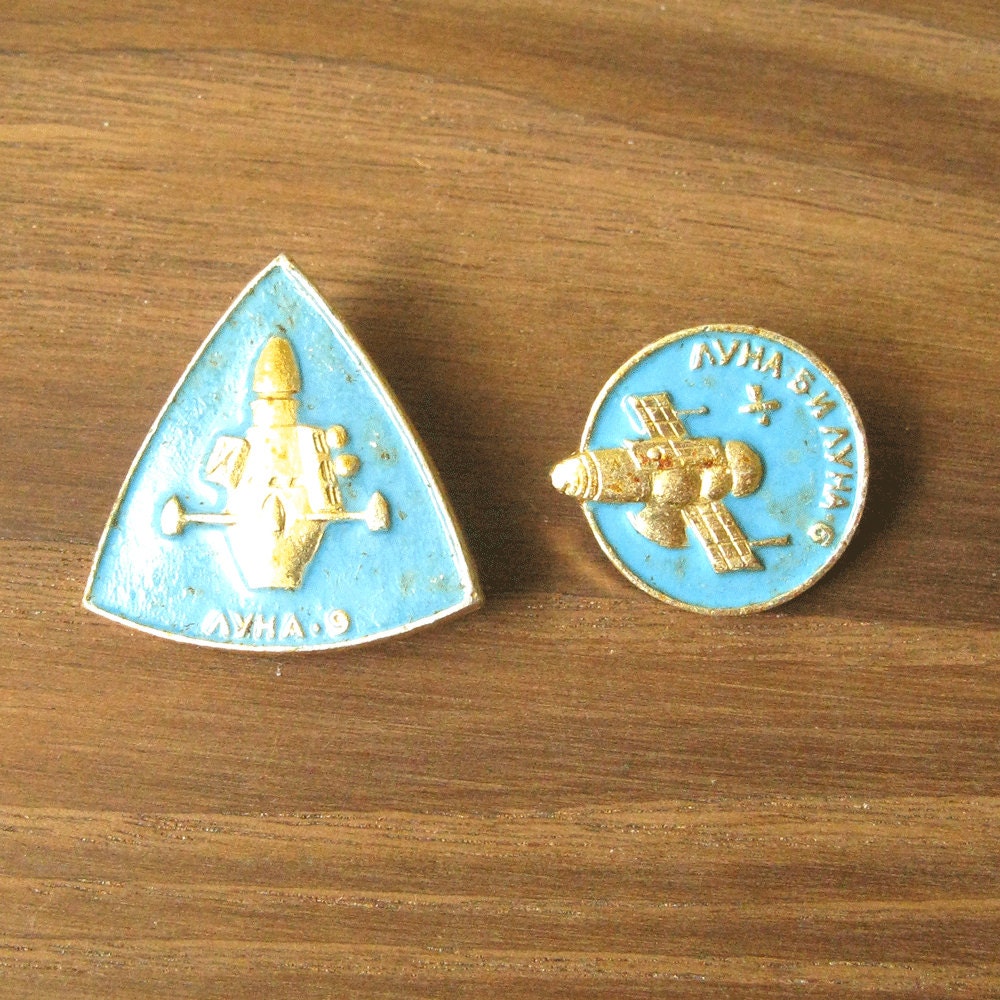 Vintage Space Pins, Cosmos Exploration, Space Badge, Space Collectible ...