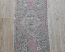 Popular items for 2x3 rug on Etsy