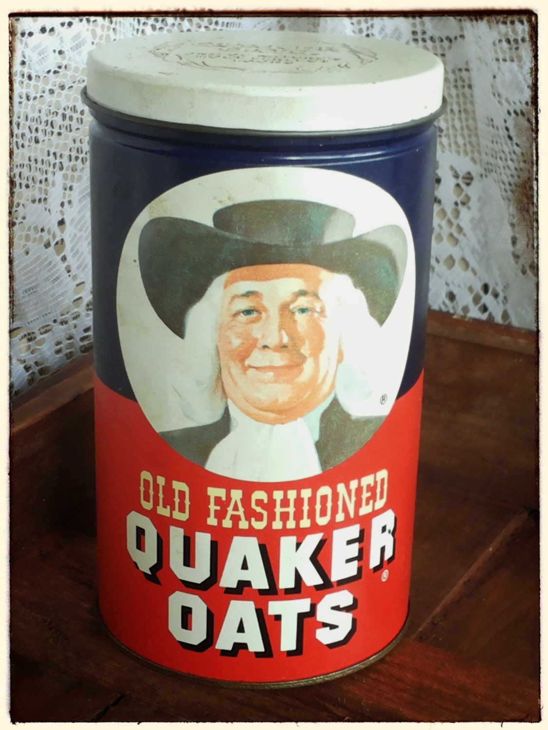 Vintage retro 1982 Limited edition Quaker Oats tin – Haute Juice