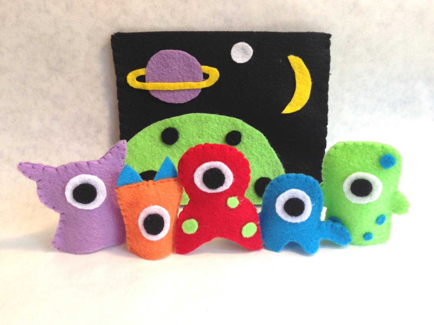 Alien Monster Felt Finger Puppets set of 5 Felt by FluffedNStuffed