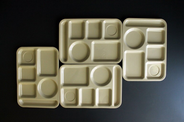 Vintage Tan SiLite Cafeteria Serving Trays Set Of 4 School Lunch ...