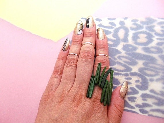 Coconut Palm Spikes Free Shipping Usa By Corboutiquette On Etsy coconut-palm-spikes-free-shipping-usa-by-corboutiquette-on-etsy