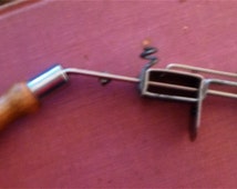 Popular items for rug making tools on Etsy