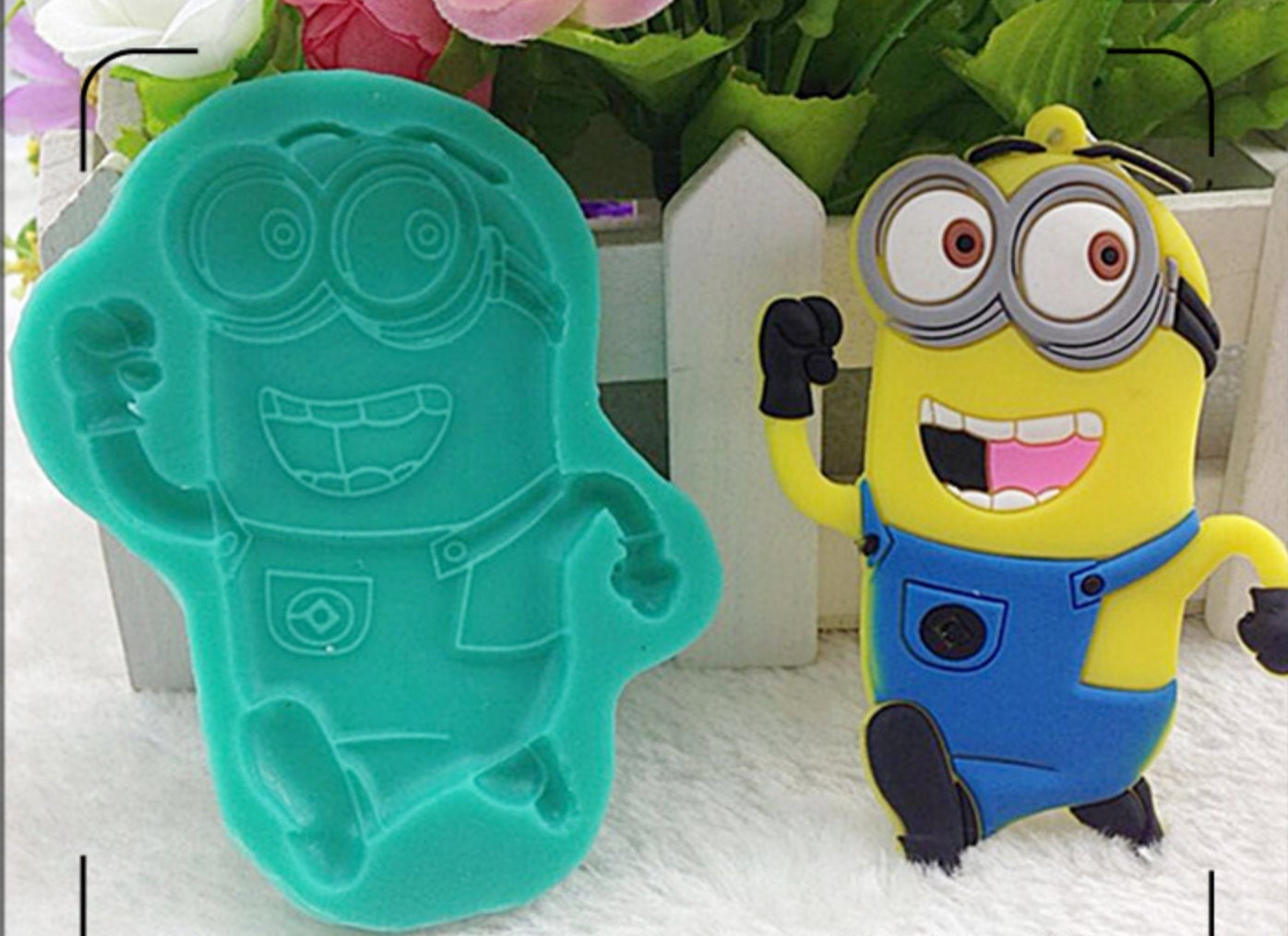Minions cake mold Girl Minions Cookies Jelly mold Minion