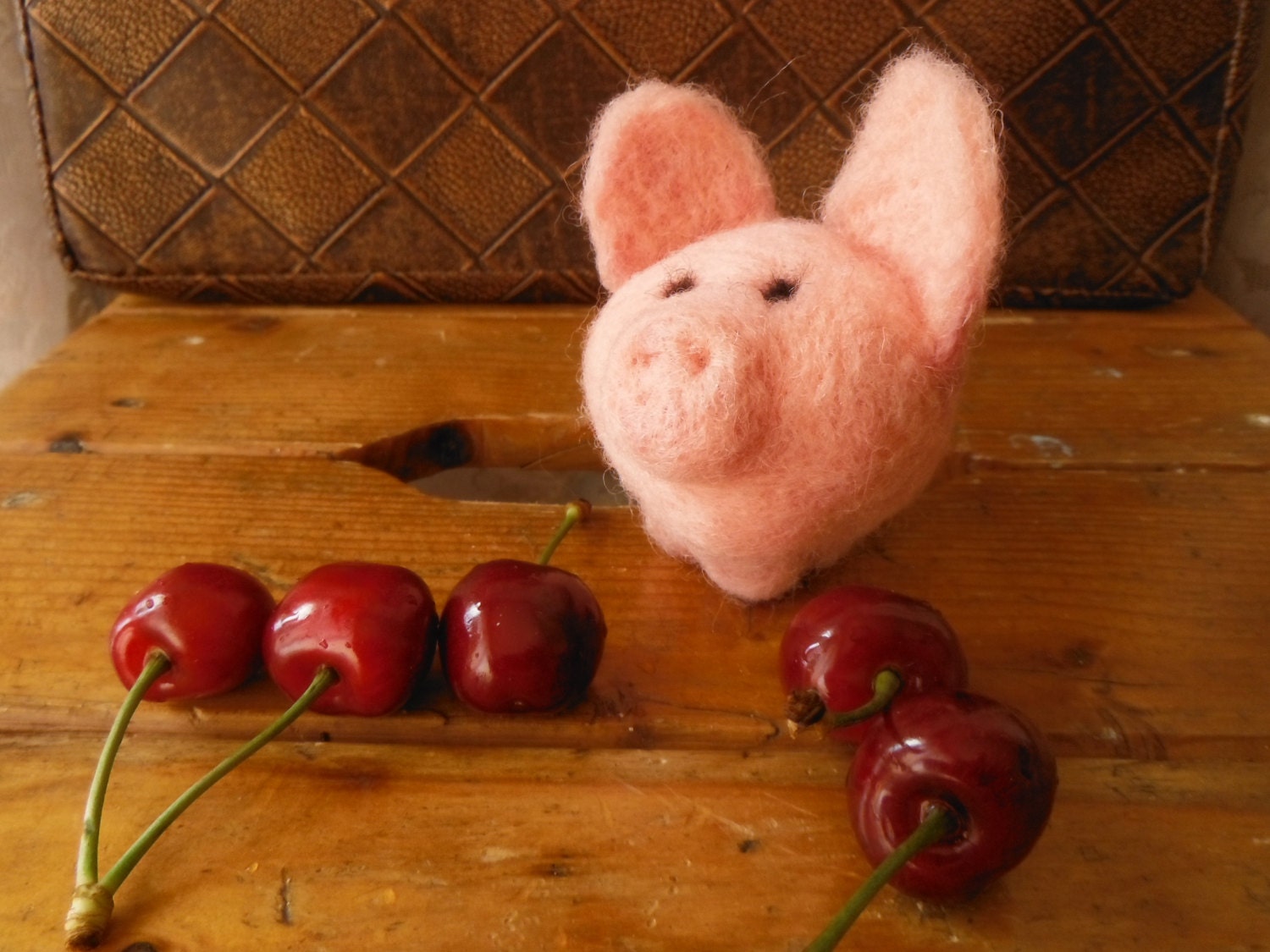 Wool Pig-Animal-Hand made-Wool decoration-Color