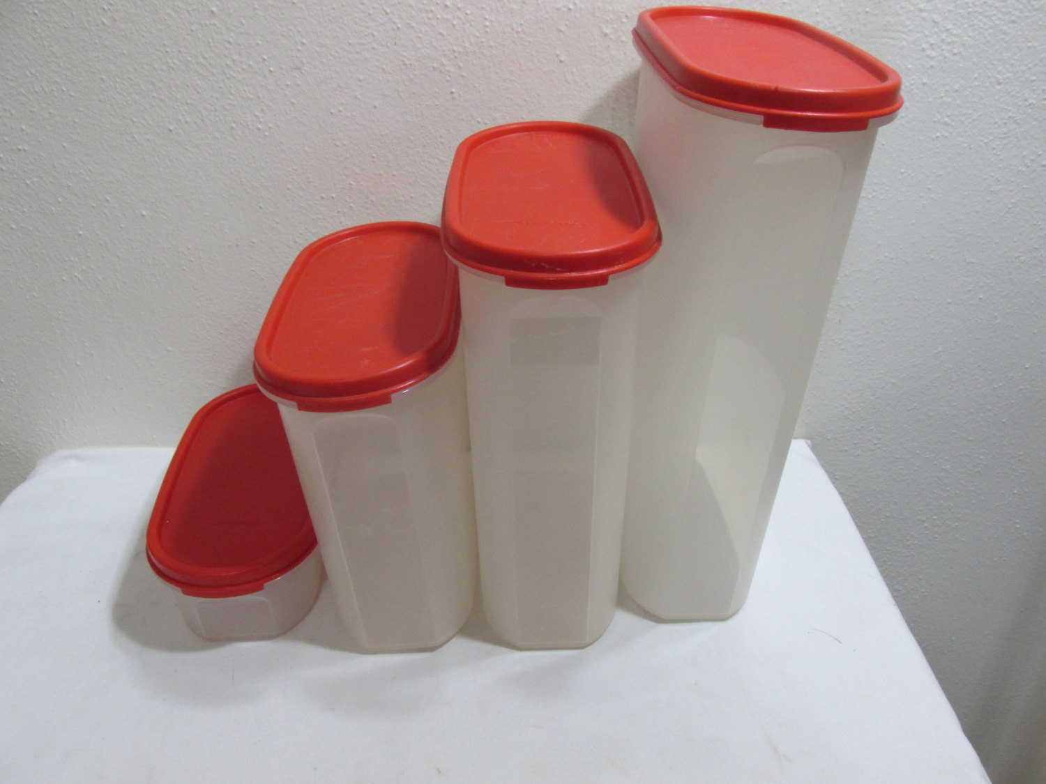 Tupperware Canisters Set of 4 Containers with Matching Lids