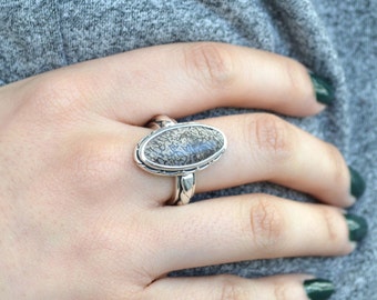 Dinosaur bone ring | Etsy