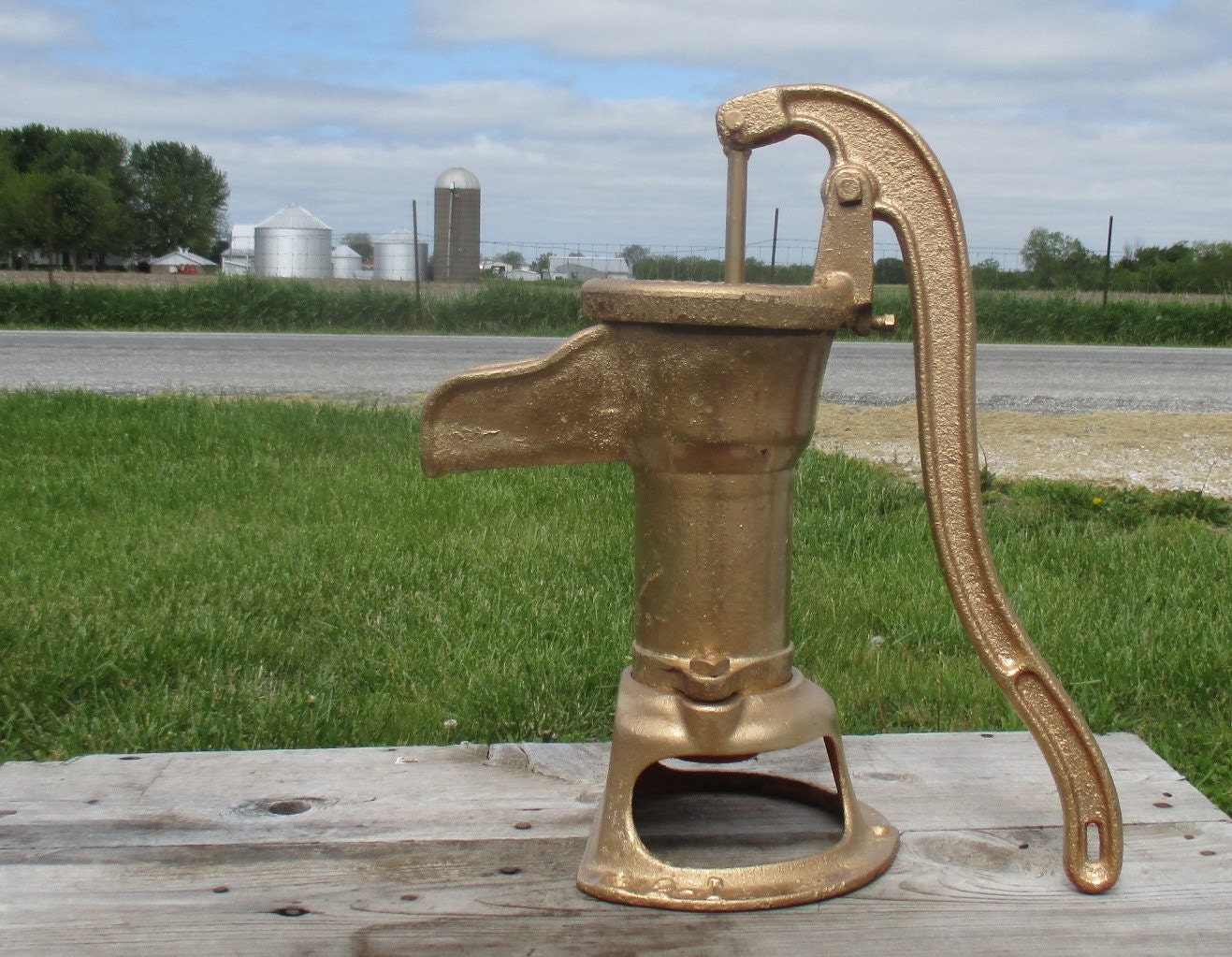 Pitcher Pump Well Water Cast Iron Cistern Amish Windmill