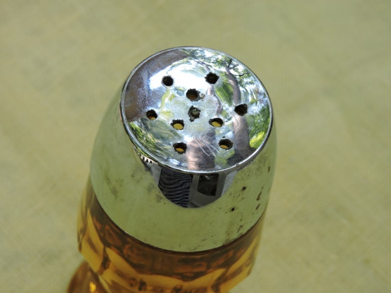 Vintage 1970's Gold Salt or Pepper Shaker Need a