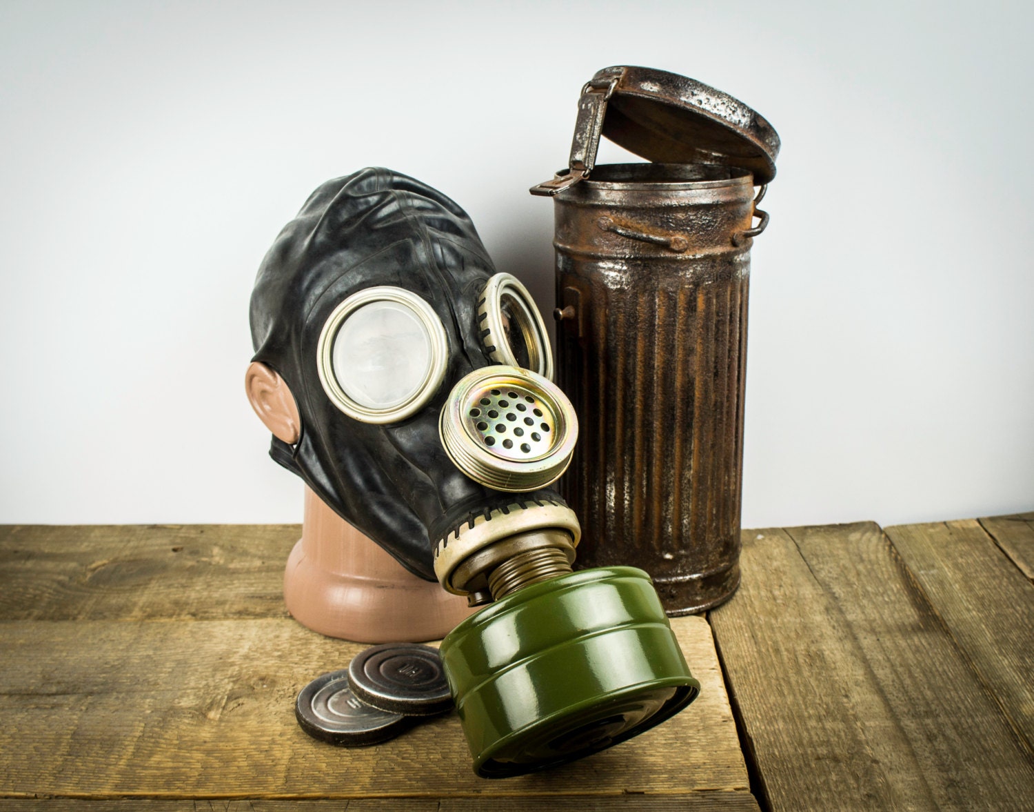 RARE New Soviet army gas mask 1980s + Genuine German WW2 1940s Gas Mask ...