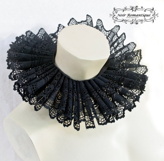 Items similar to Black Lace Elizabethan Ruff Collar-Elizabethan Ruff ...