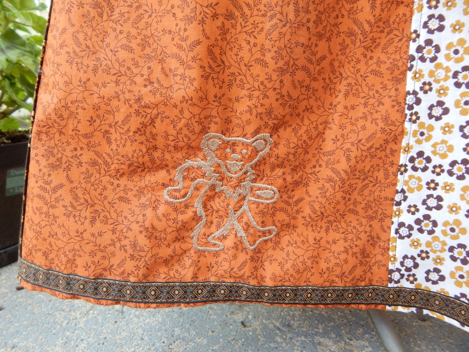 Earthy Grateful Dead 13pt Lighting Bolt & Dancing Bear