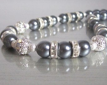 Gray pearl necklace | Etsy