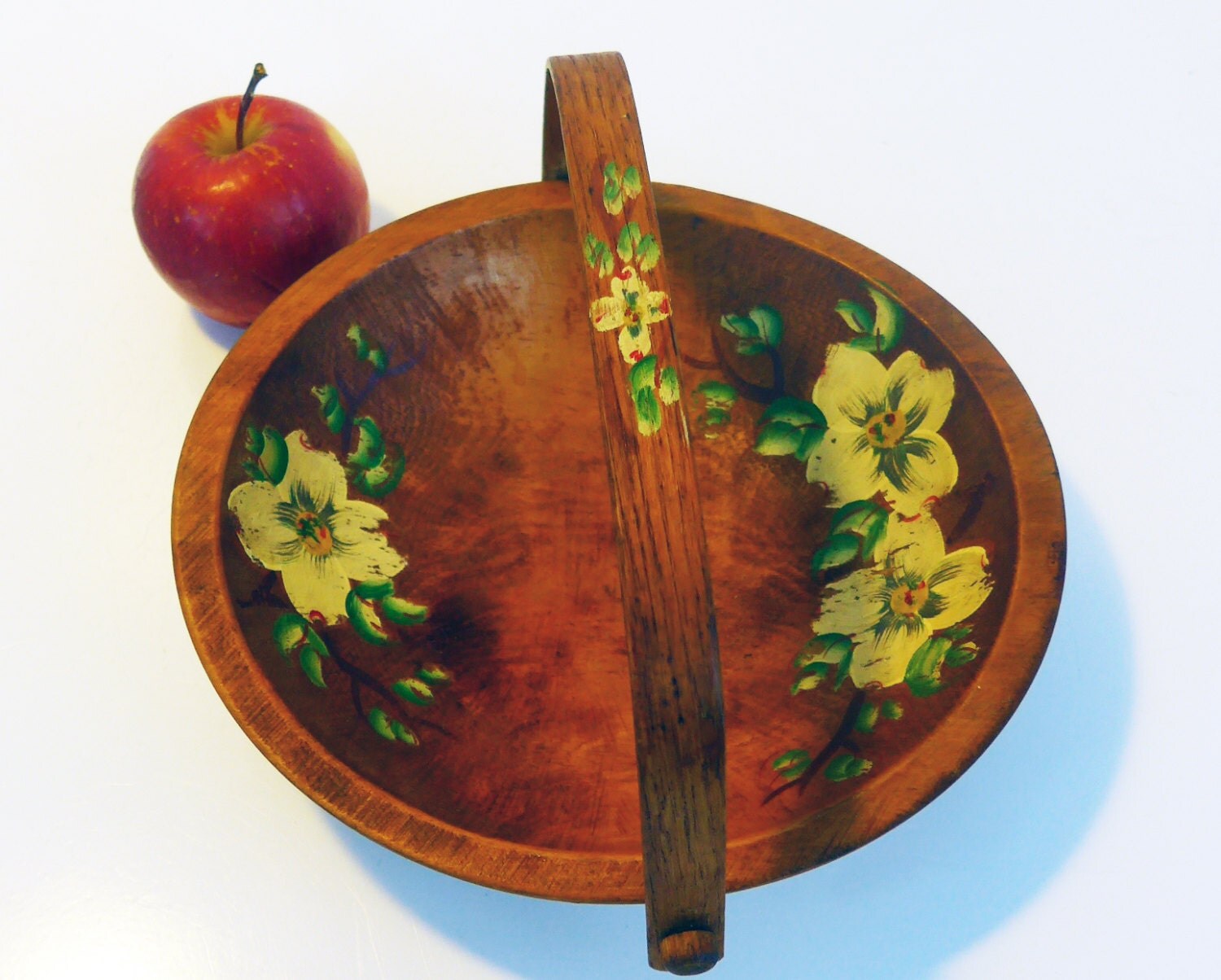 Vintage Wood Fruit Bowl Handpainted w/ Handle - Primitive Centerpiece ...