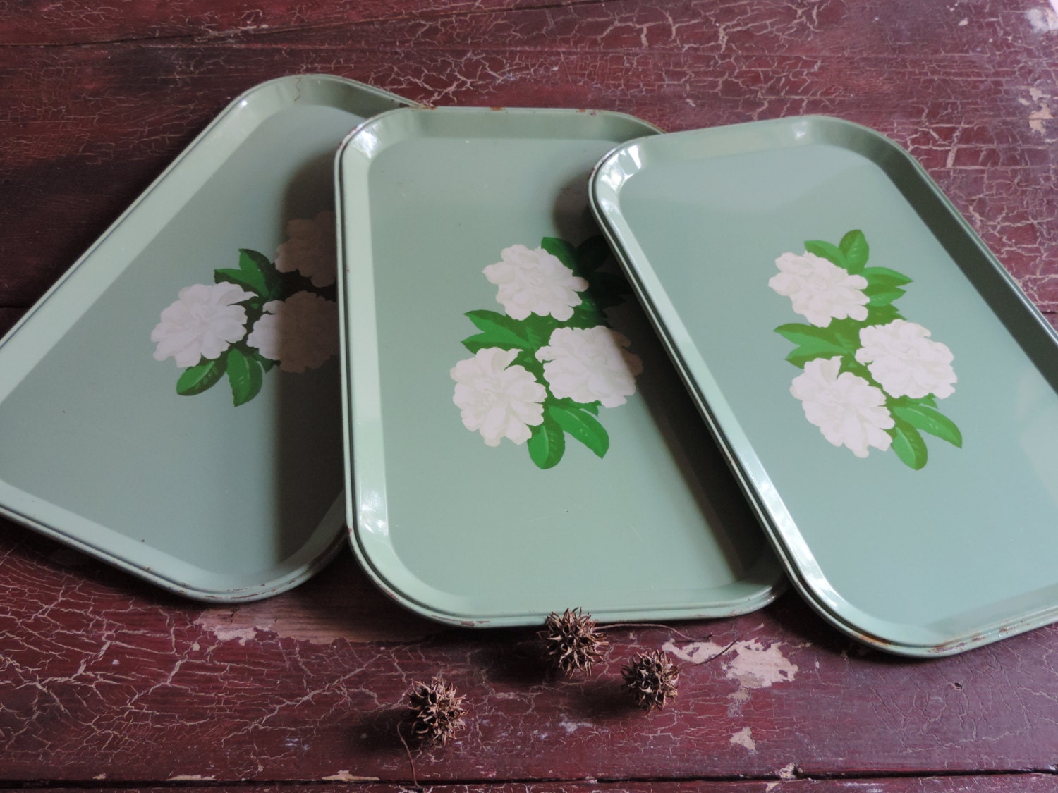 Rustic Country Cottage Lap Trays, Mid Century TV Trays, Set of Three ...