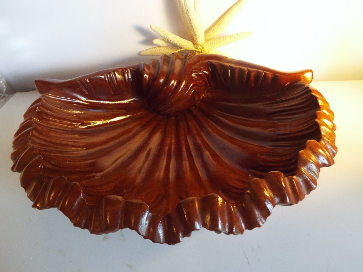 Mid Century Carved Wooden Scallop Shell Bowl/ Beautiful Patina/ Large ...