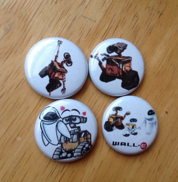 Wall E Pin Buttons Set 1