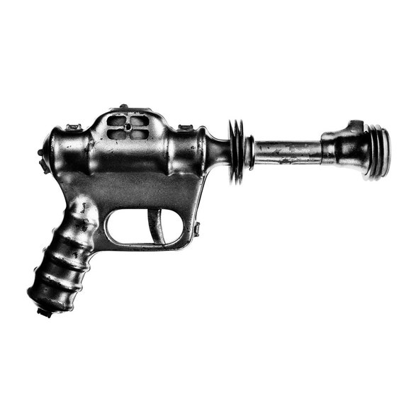 RAY GUN Space gun Science fiction Sci fi retro Toy gun