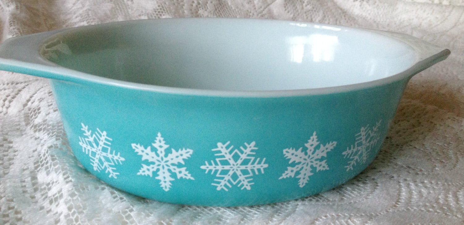 Vintage Pyrex Turquoise Snowflake Casserole Oval Dish, Mid Century ...