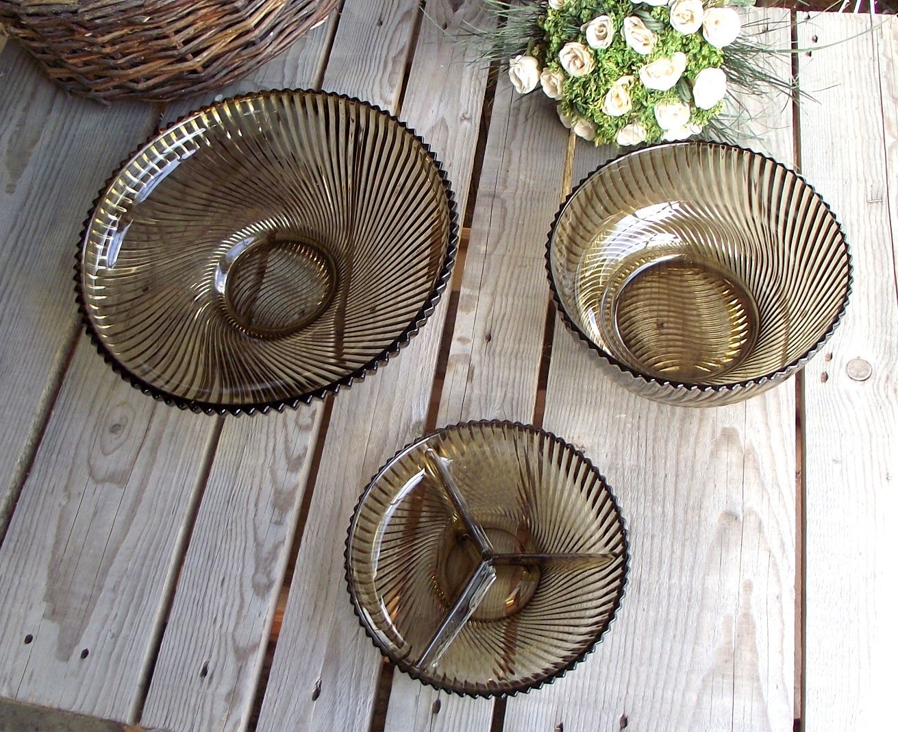 Set of 3 Smoky Glass Serving Bowls – Fruit Bowl – Glass Divided Serving ...