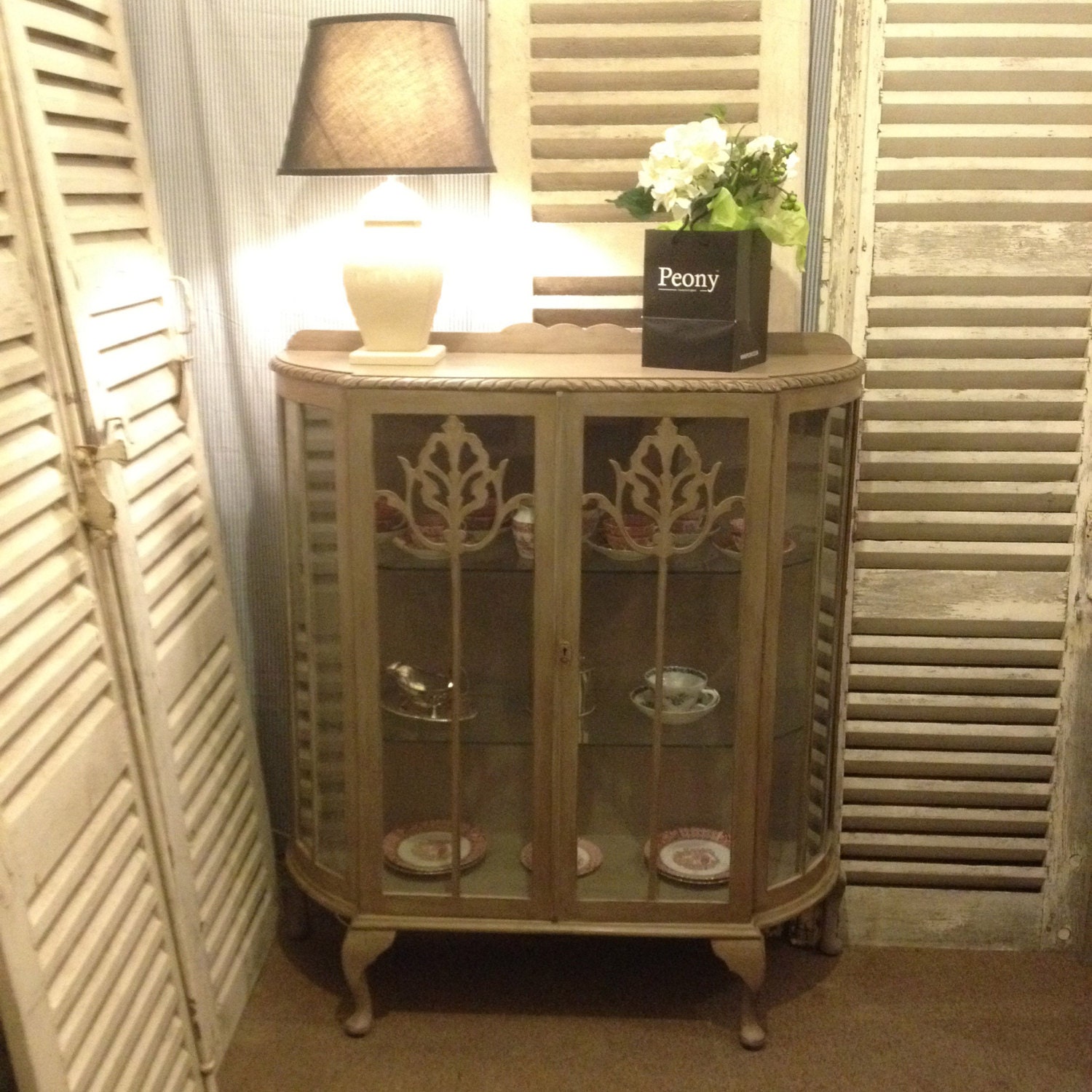 Vintage Hand Painted 1920/1930s Glass China Display Cabinet Beautiful ...