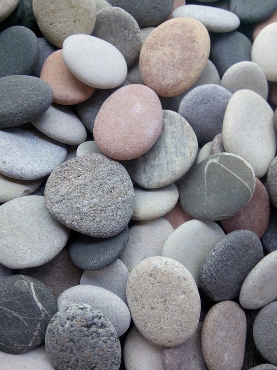 Round Sea Stones Flat Stones 100 pcs Medium by SeasideDescent